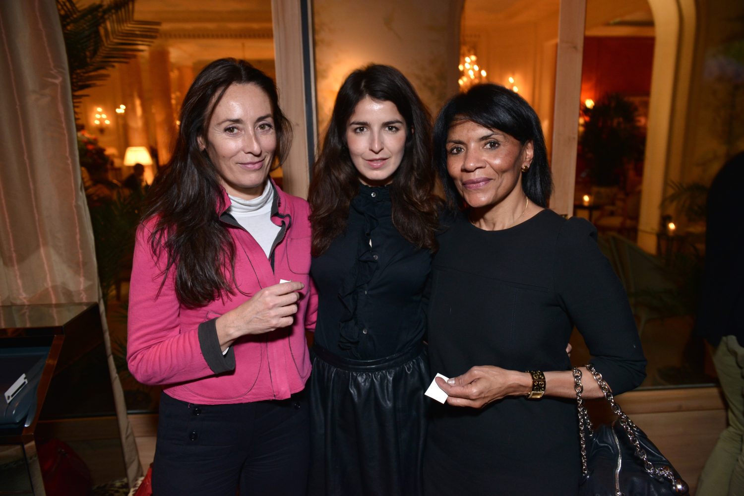 Say Who - Cécile Calé