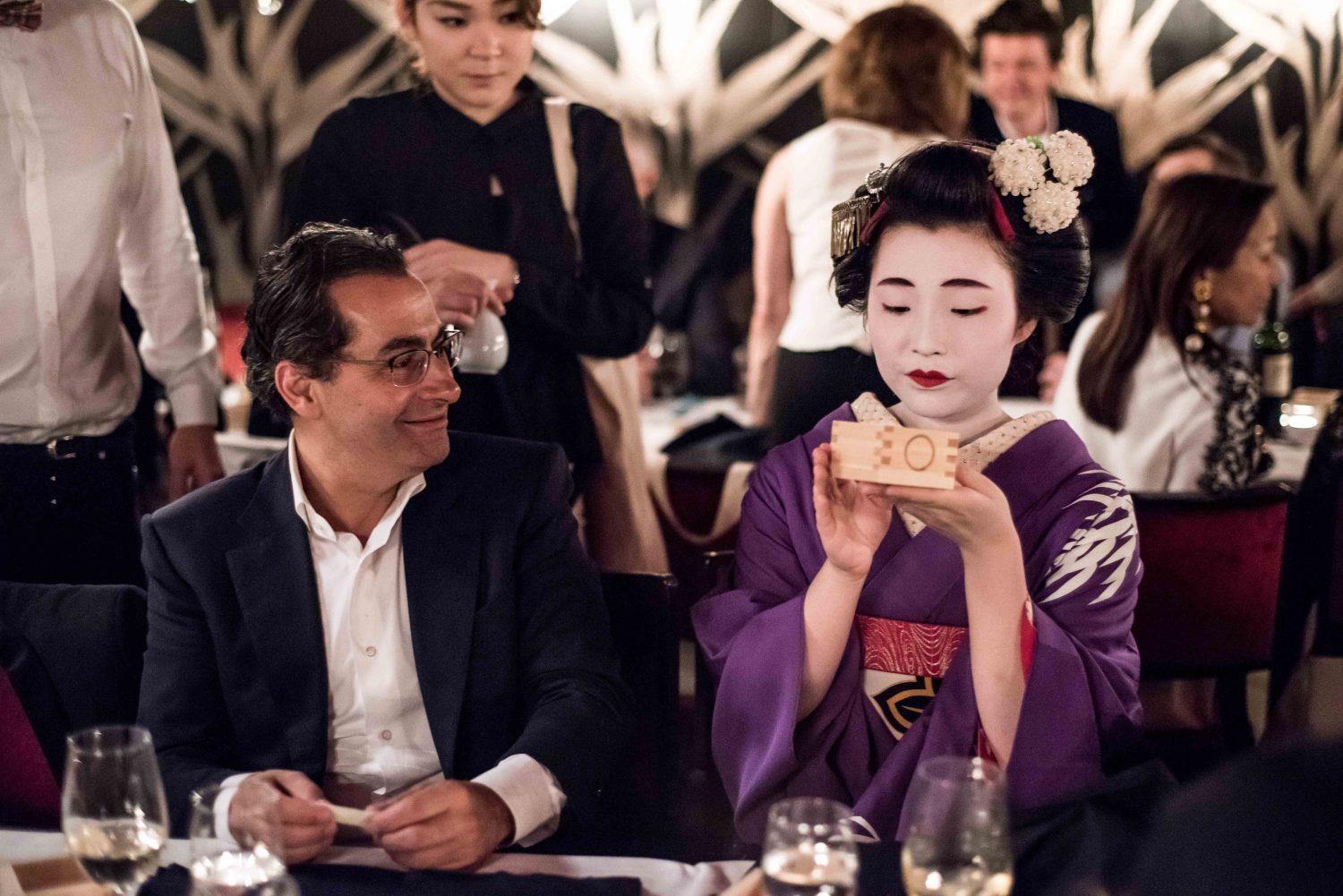 Say Who - Tony Salamé