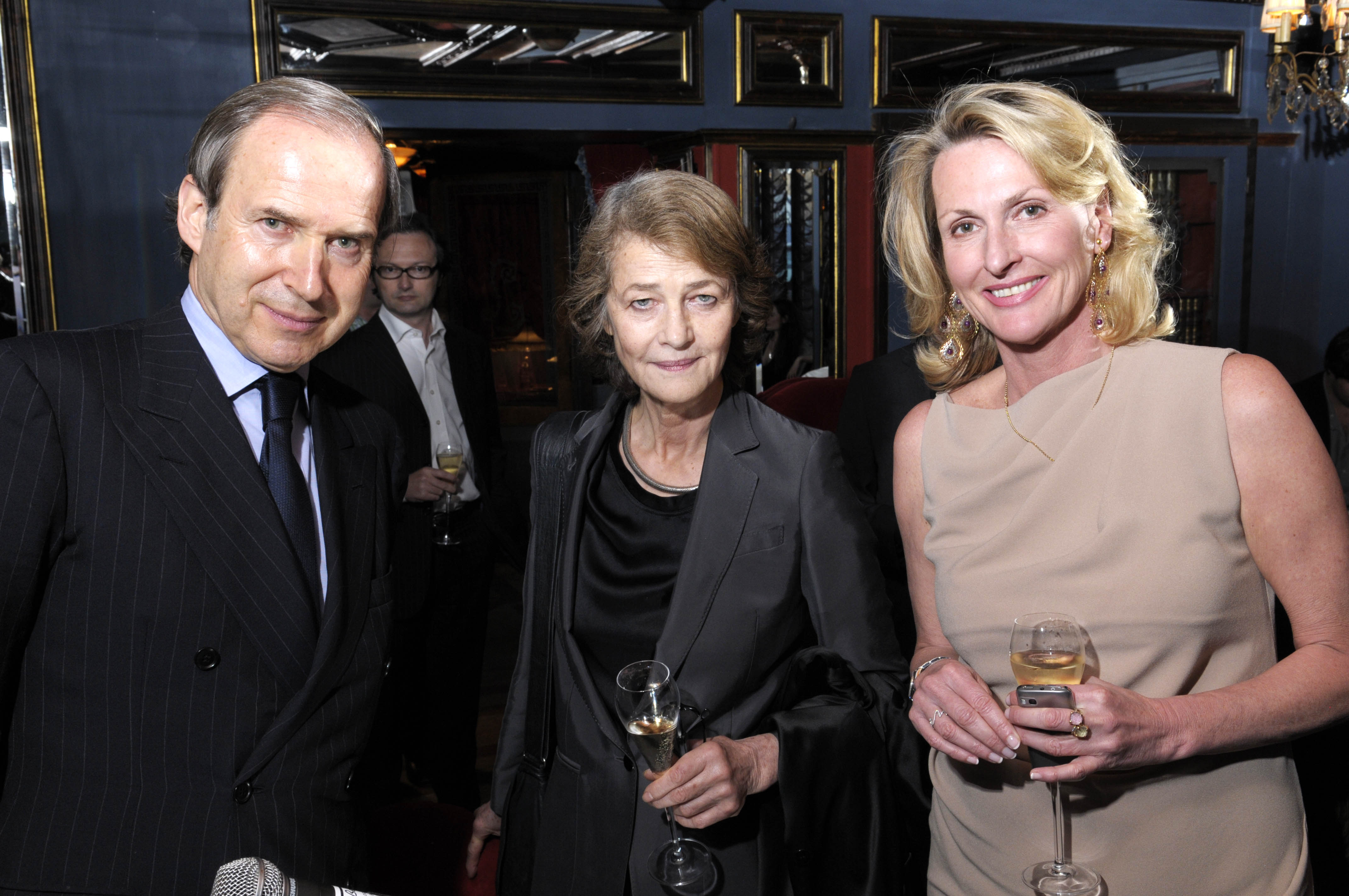 Talk Helmut Newton - en - Say Who