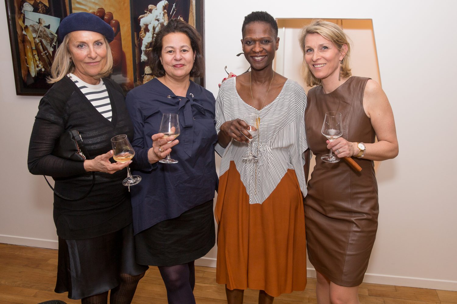 Say Who - Dominique Laresche