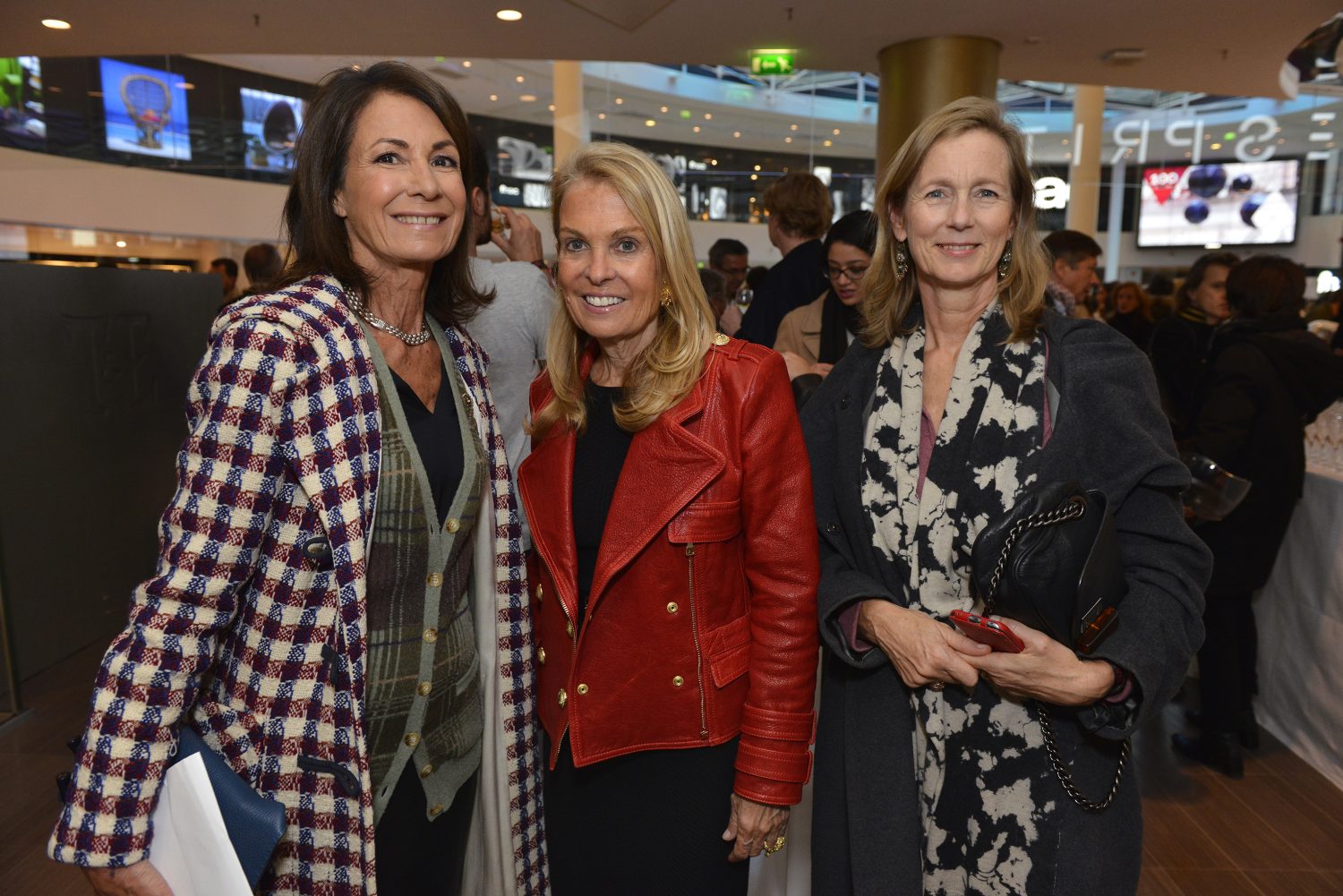 Say Who - Jane Hartley