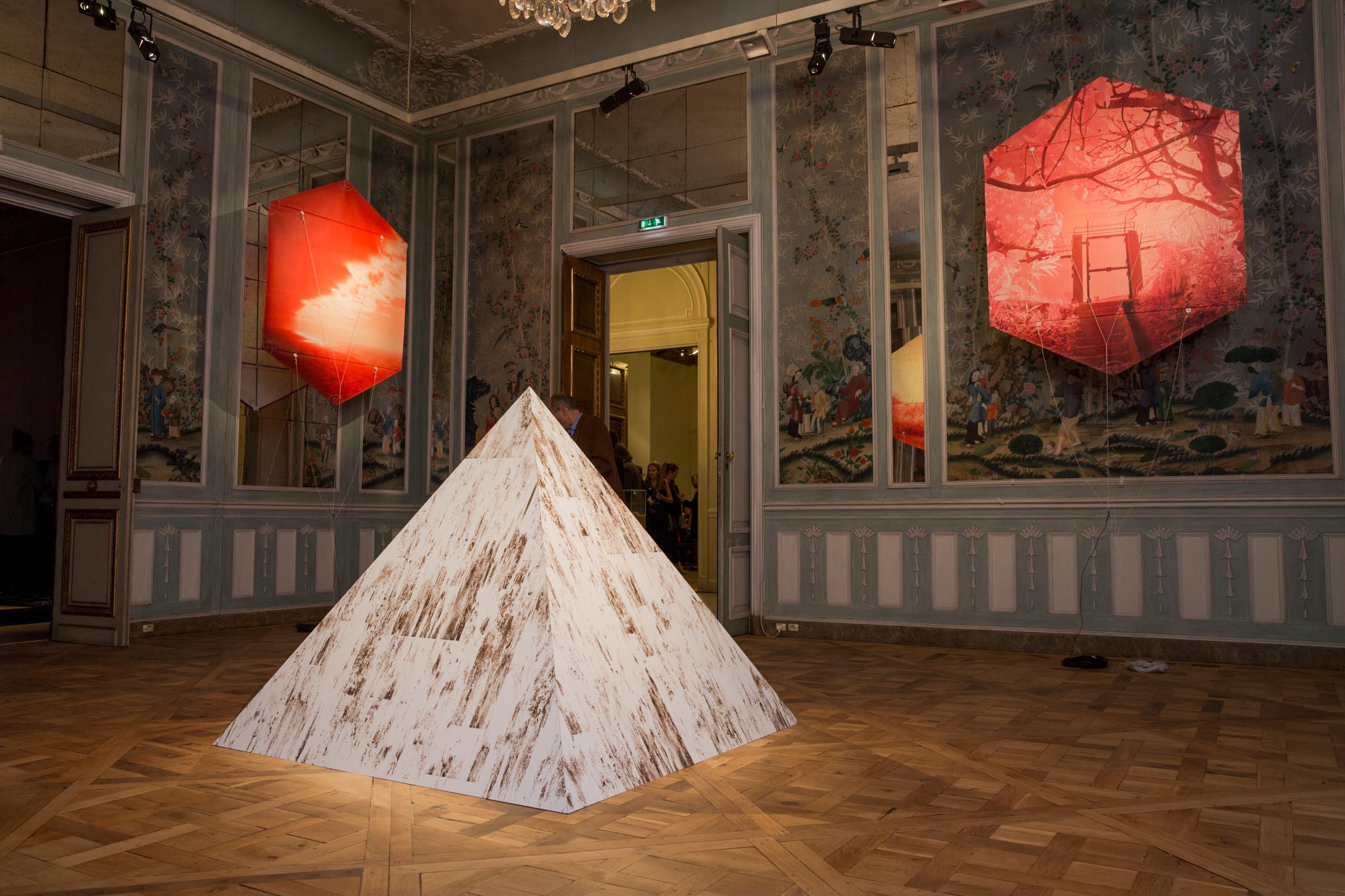 Transforming reality: Evan Roth's technological nature - en - Say Who