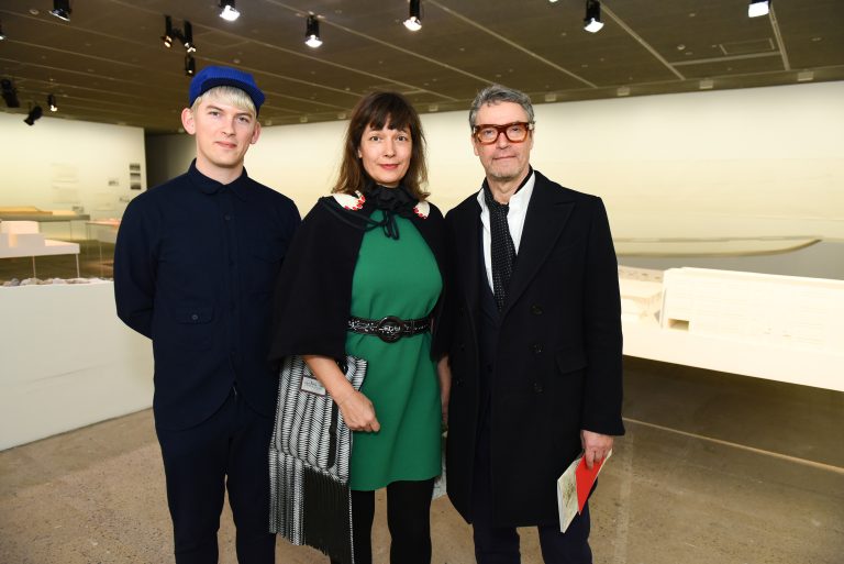 Say Who - Simone Bendix