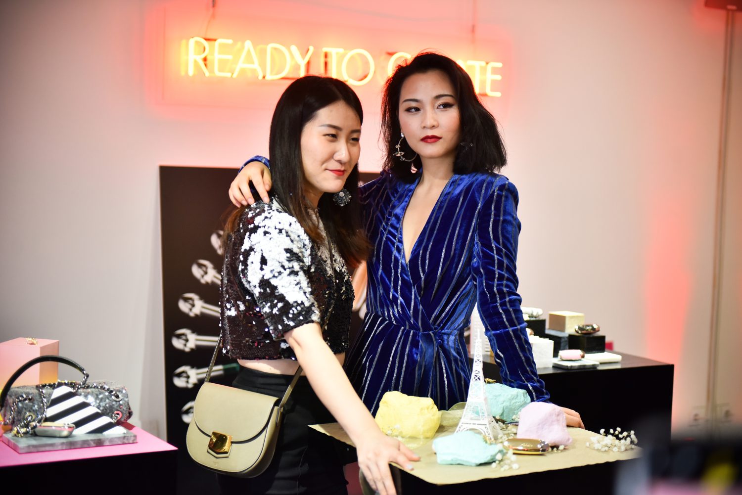 Say Who - Chloé Dong