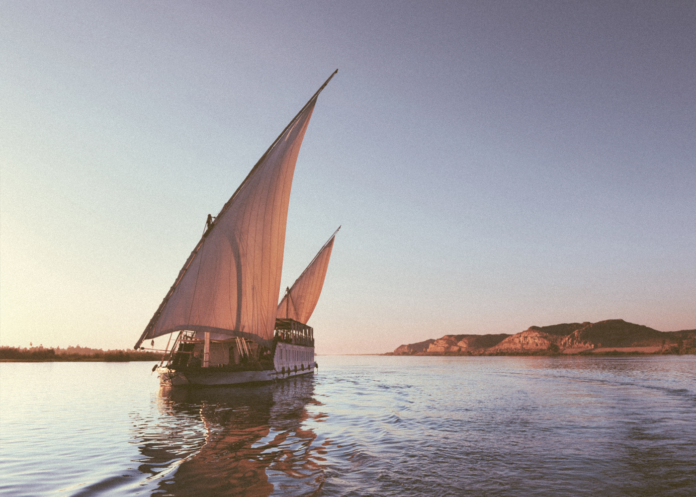 Lake Nasser X La Flâneuse du Nil: the Enchanted River - Say Who - le ...