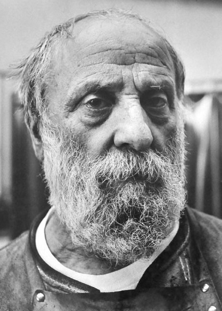 Celine X Fondation César : la compression maîtrisée