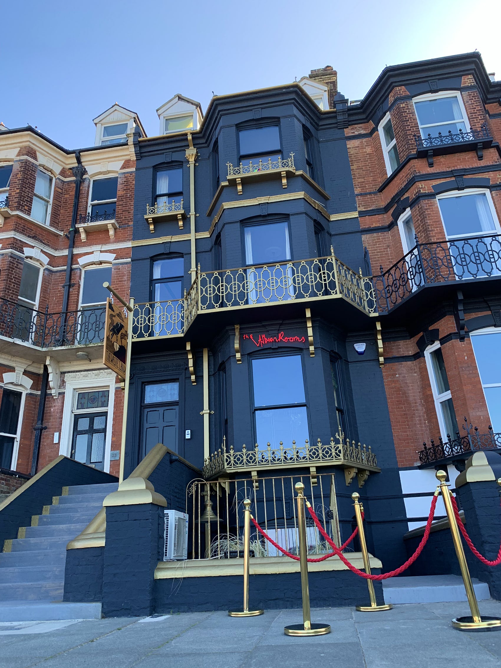 The Albion Rooms X The Libertines : Pete’s Warhol factory