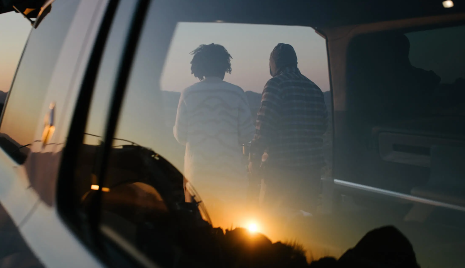 Rivian R1S X Robert Scaringe : Elon must