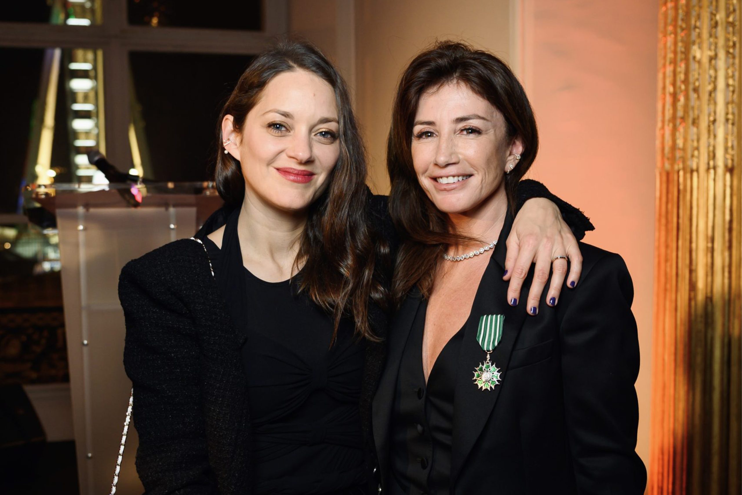 Albane Cleret becomes a Chevalier of the Ordre des Arts et des Lettres