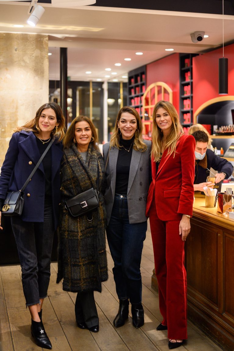 Lorena Vergani présente son premier parfum avec Stéphanie de Bruijn