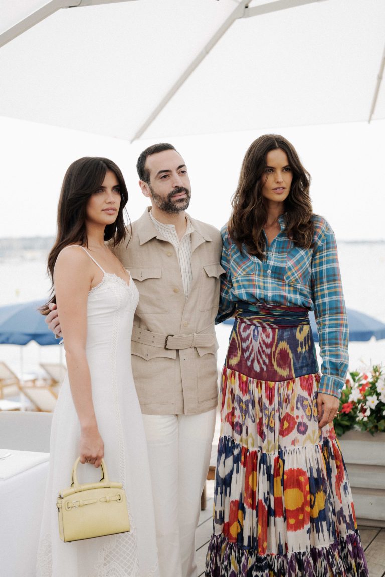 Say Who - Izabel Goulart