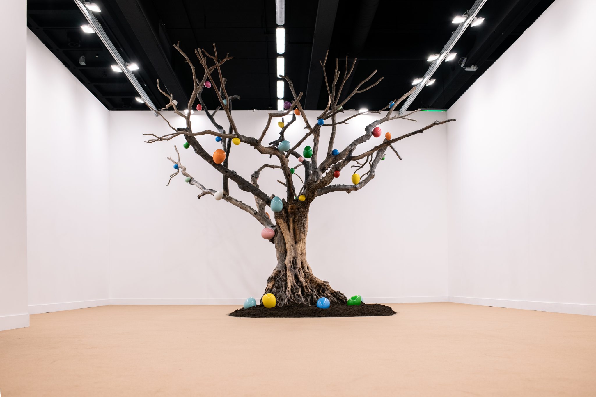 Interview with Pascale Marthine Tayou